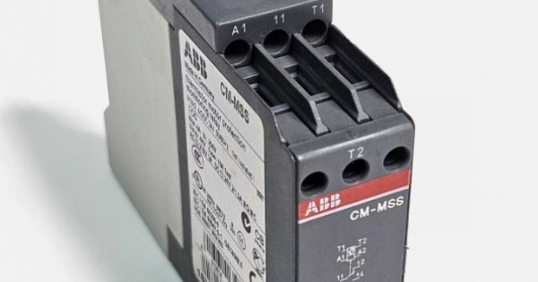 ABB CM-MSS / 1SVR430800R9100 Thermistor Motor Protection Monitoring Relay